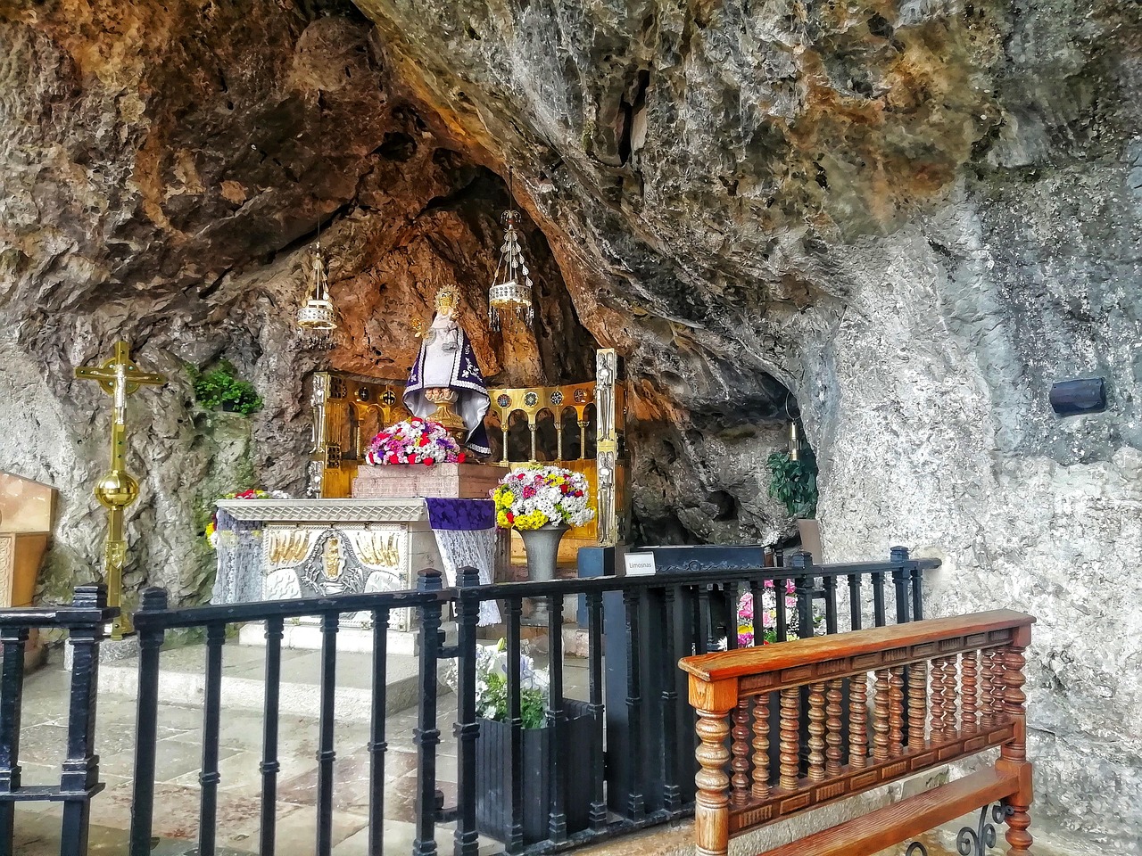 Holy Cave Chapel Covadonga Virgin - Free photo on Pixabay - Pixabay