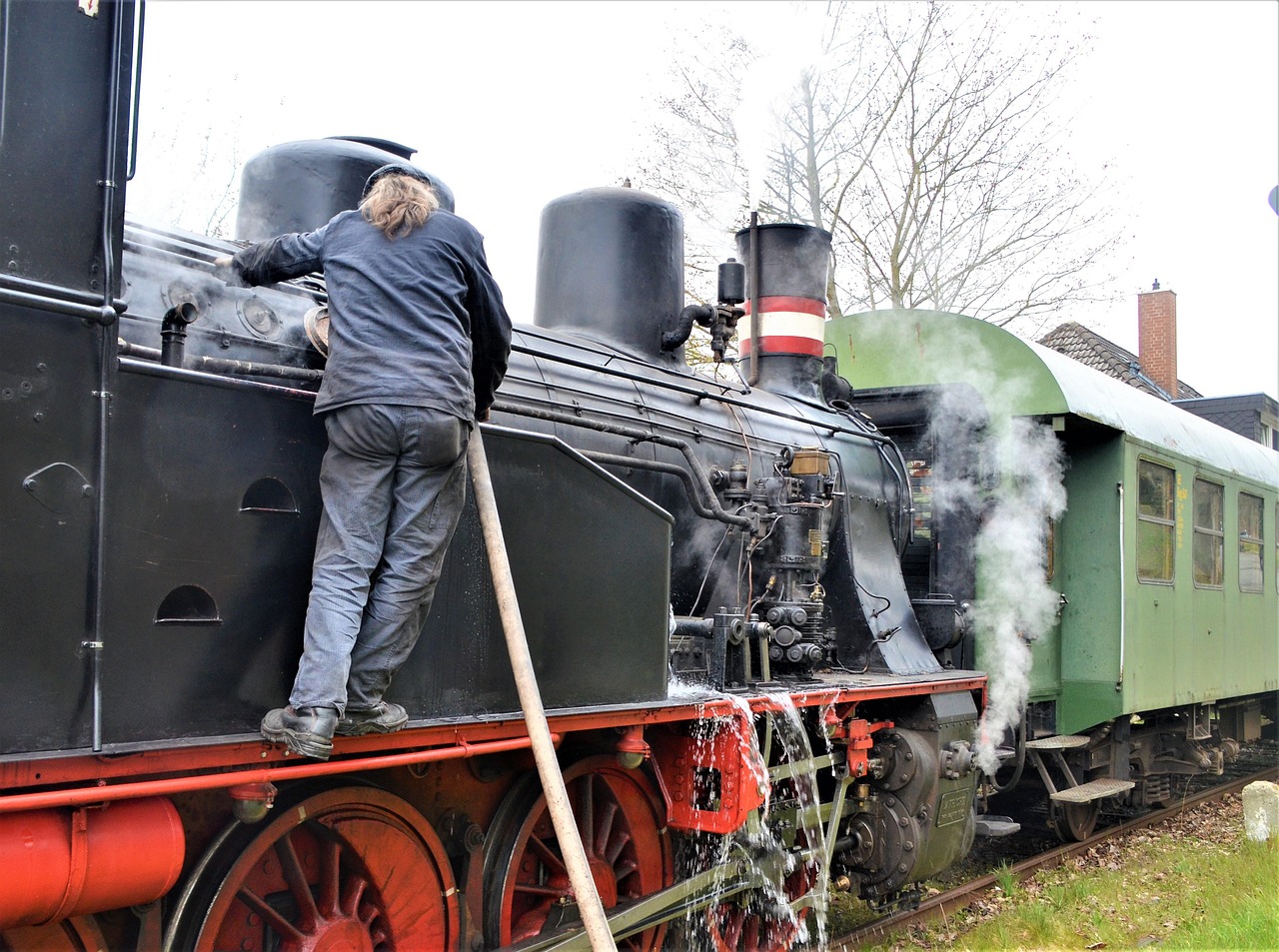 Catch Water Tank Stop Engine - Free photo on Pixabay - Pixabay