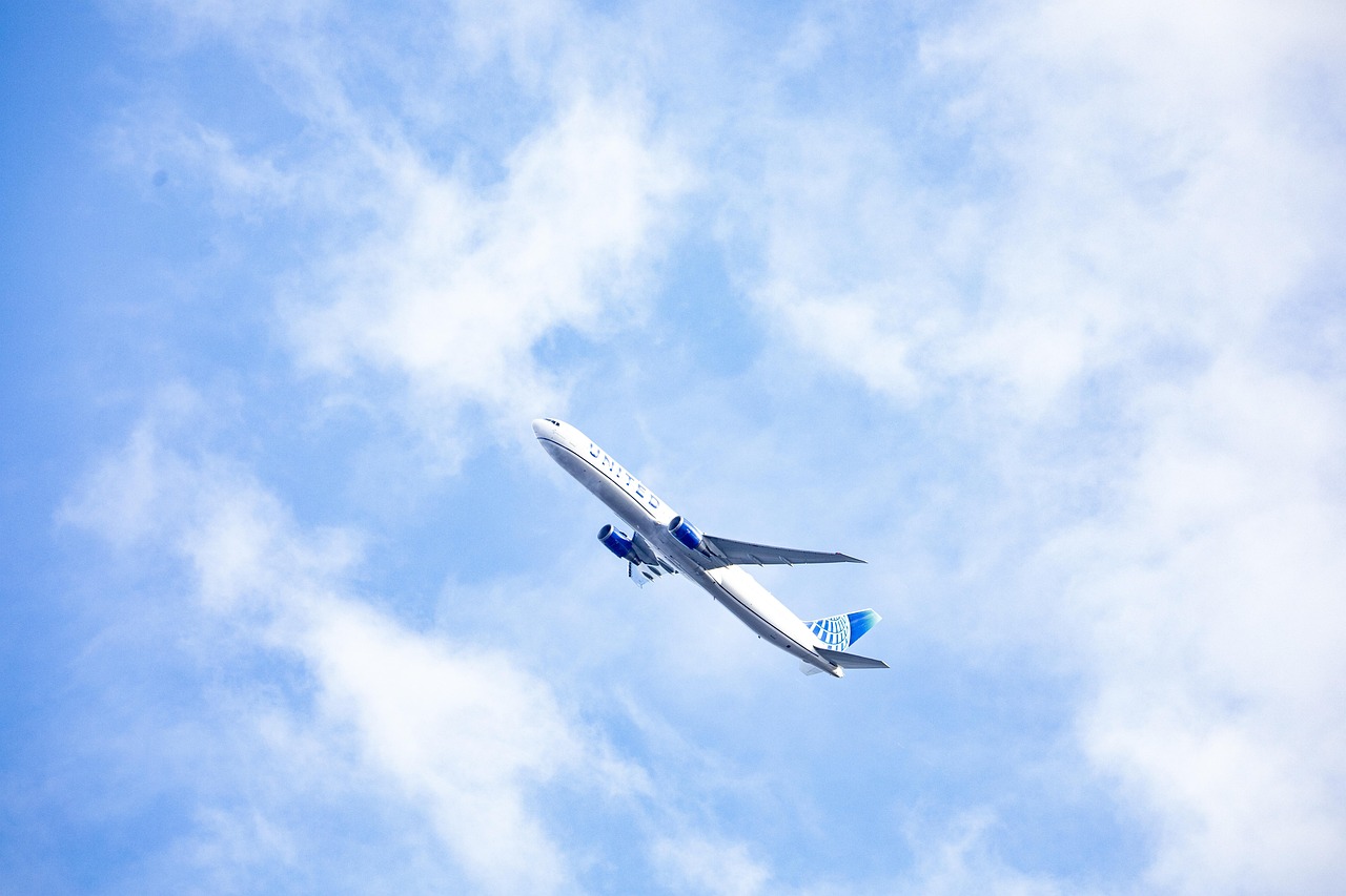 Avion Flying Commencer - Photo gratuite sur Pixabay - Pixabay