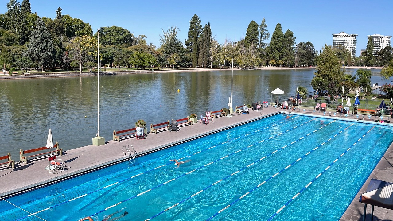 Pool Club Lake - Free photo on Pixabay