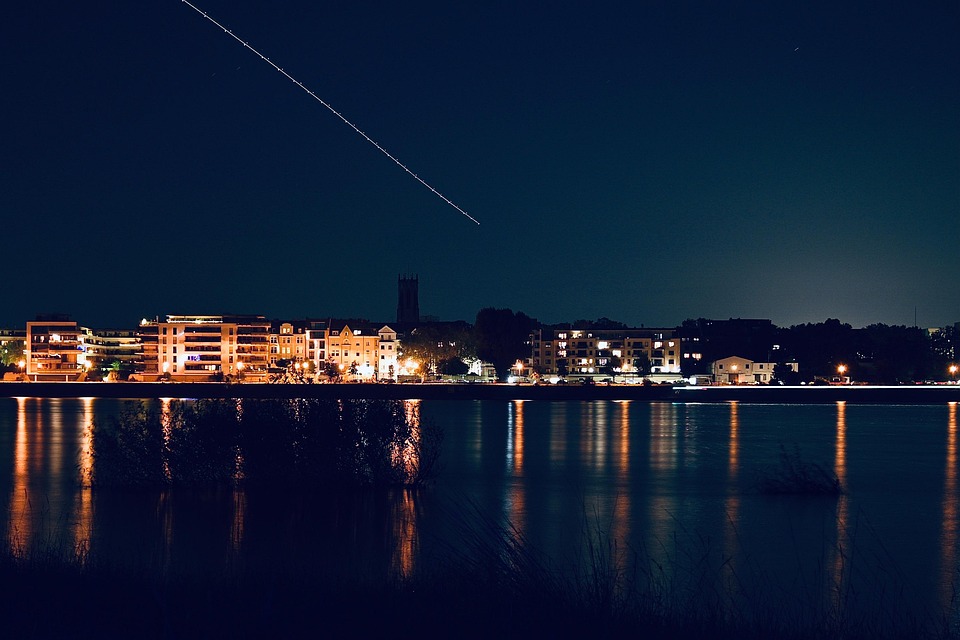 Long Exposure Cologne Plane - Free photo on Pixabay - Pixabay