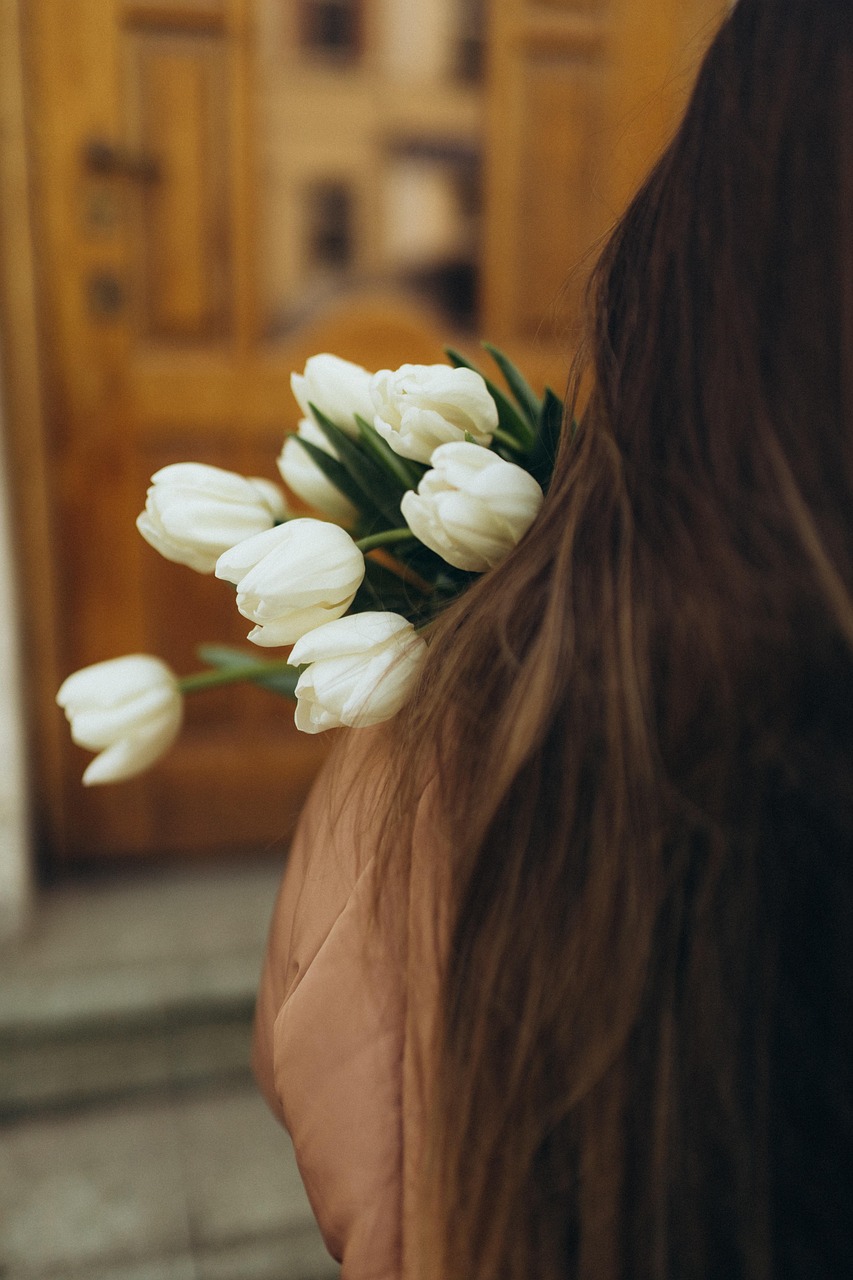 200,000+ Free Woman On The Phone & Phone Wallpaper Images - Pixabay
