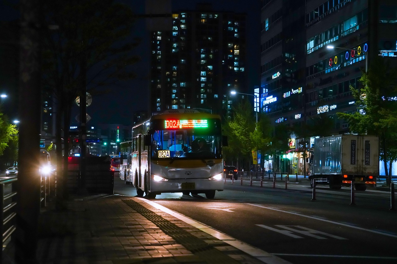 Nighttime Traffic Road - Free photo on Pixabay - Pixabay