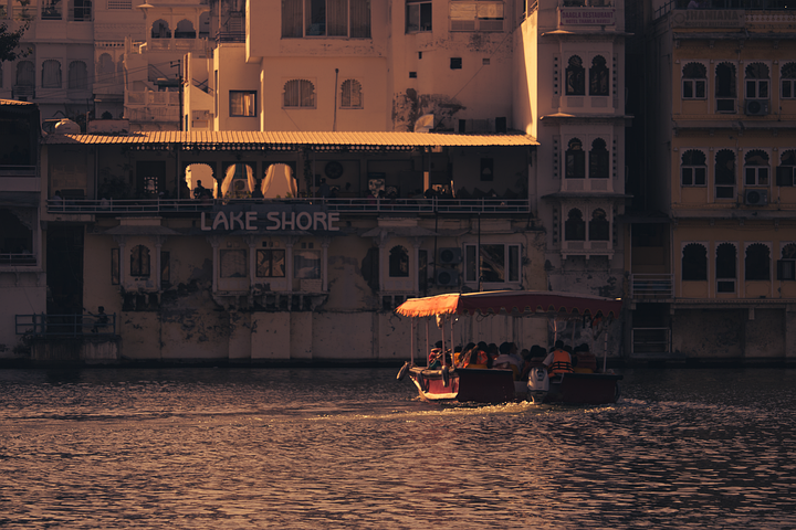 1+ Free Gangur Ghat & Udaipur Images - Pixabay