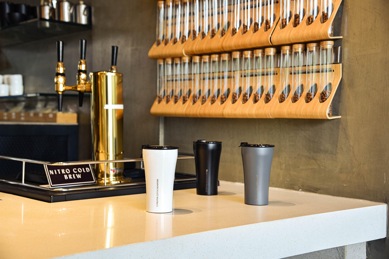 60+ Free Tumblers & Cup Images - Pixabay