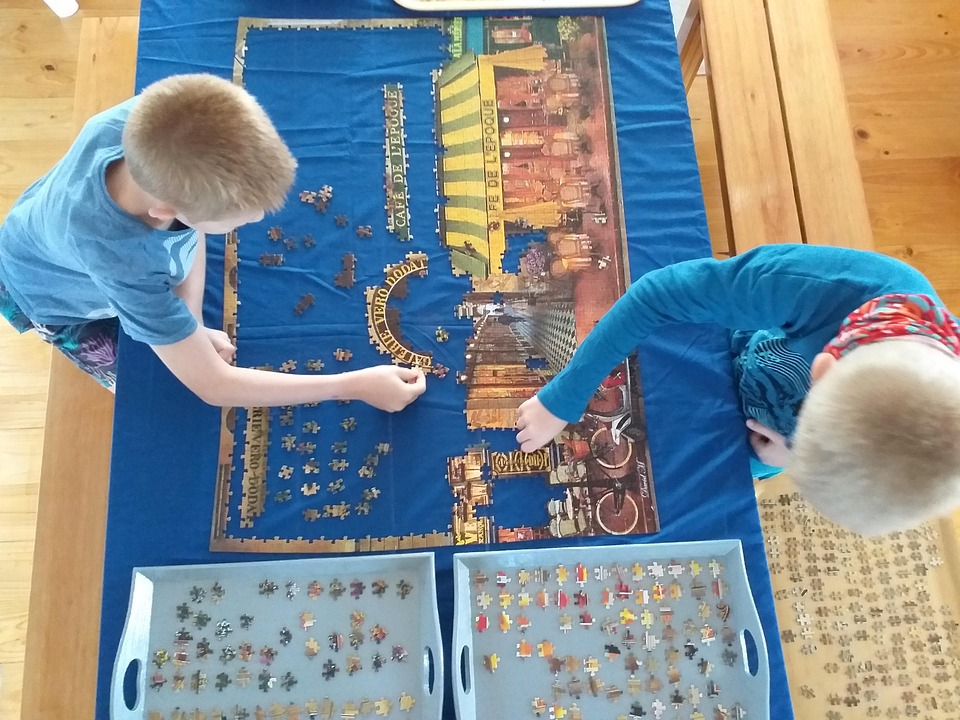Boys Building Puzzle - Free photo on Pixabay - Pixabay