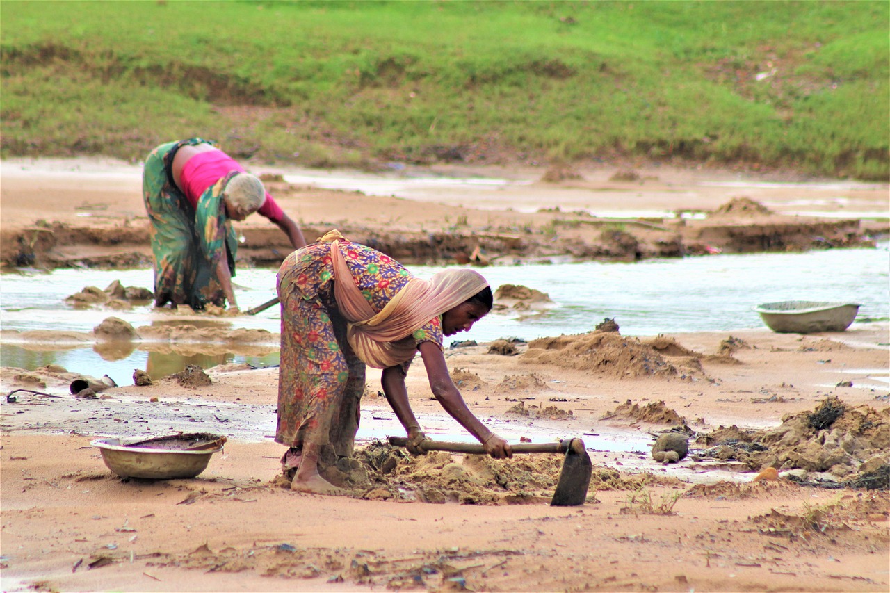 Women Work Beach - Free photo on Pixabay - Pixabay