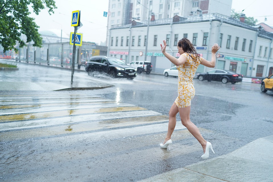 Woman Road Rain - Free photo on Pixabay - Pixabay