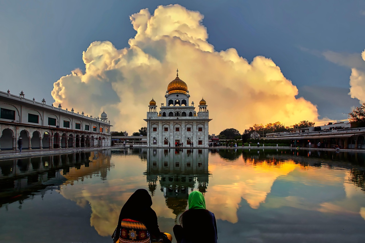 100+ Free Guru Granth Sahib & Guru Images - Pixabay