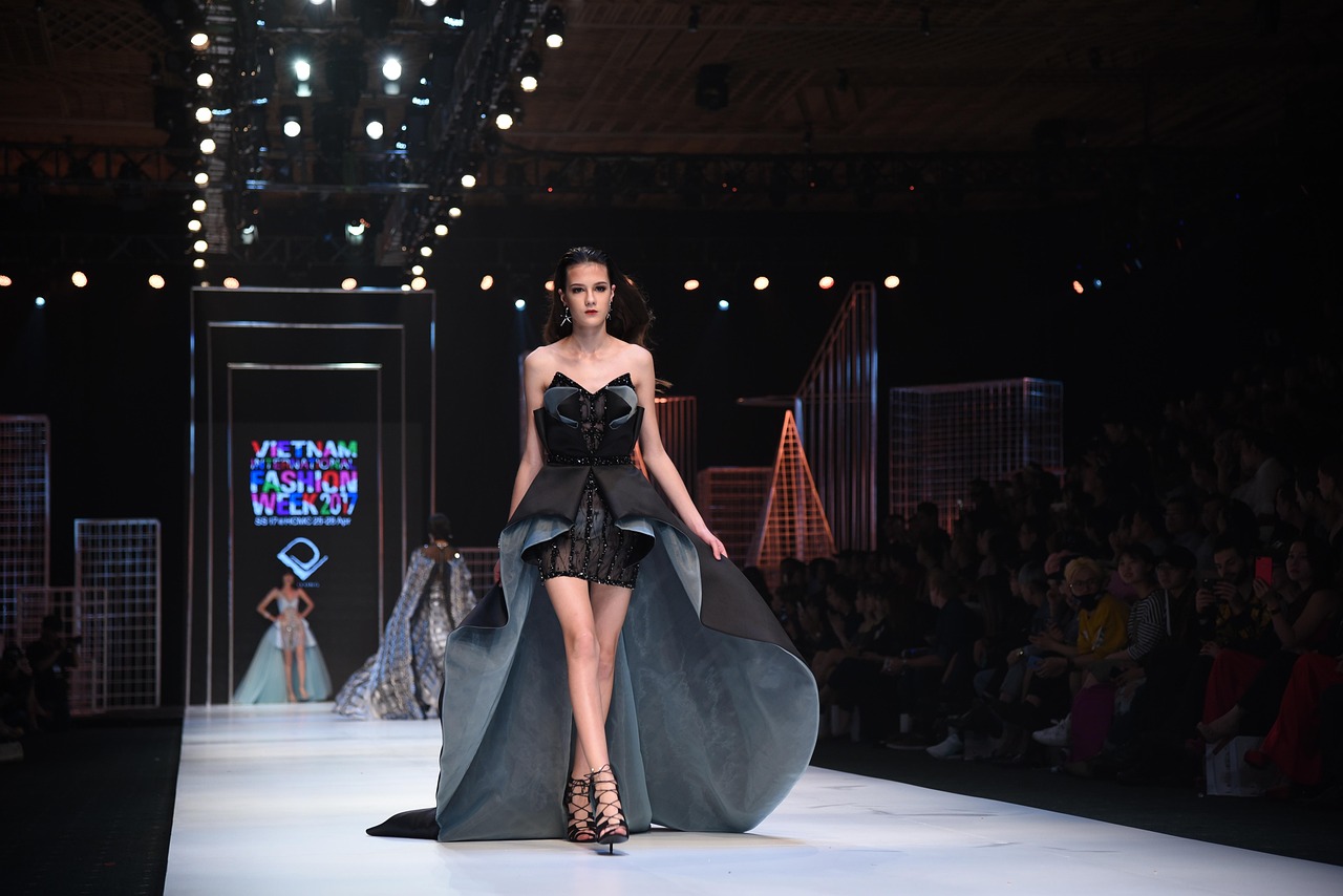 Woman Model Fashion Show - Free photo on Pixabay - Pixabay