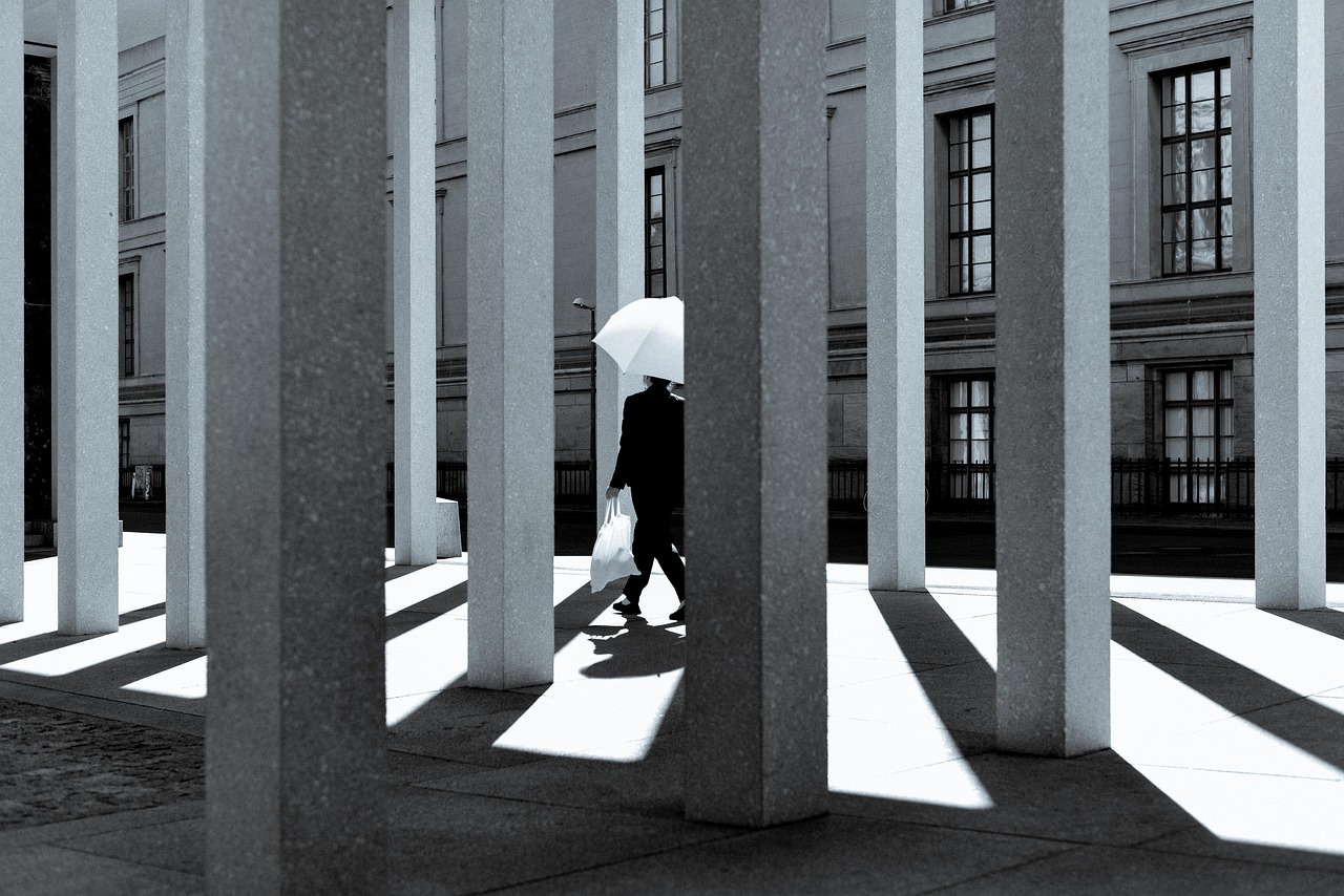 Building Person Umbrella - Free photo on Pixabay - Pixabay
