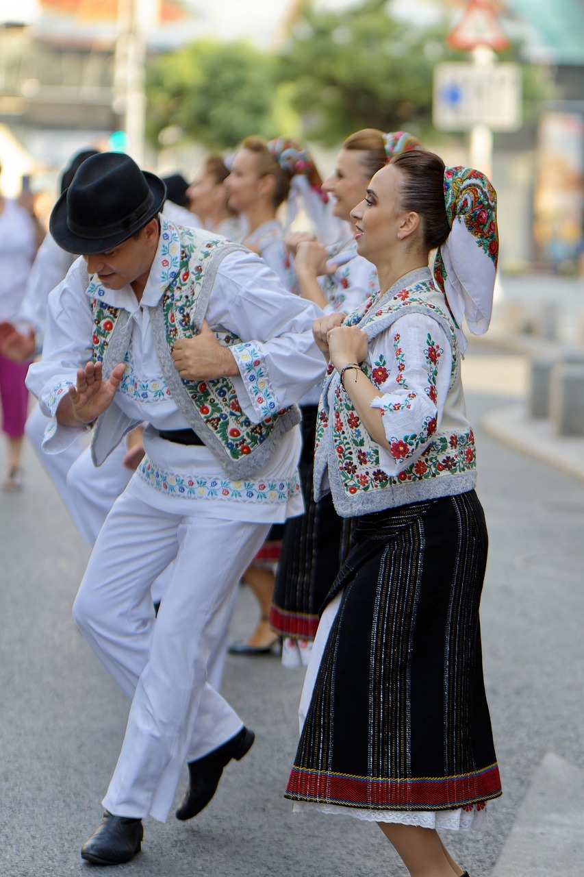 300,000+ Free Wallpapers Folklore & Folklore Images - Pixabay
