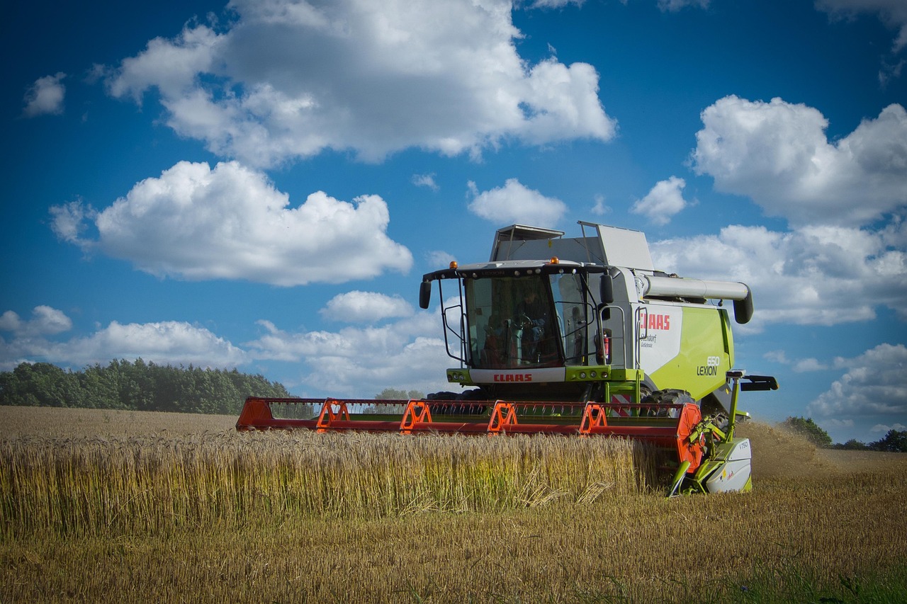 Claas Wallpaper