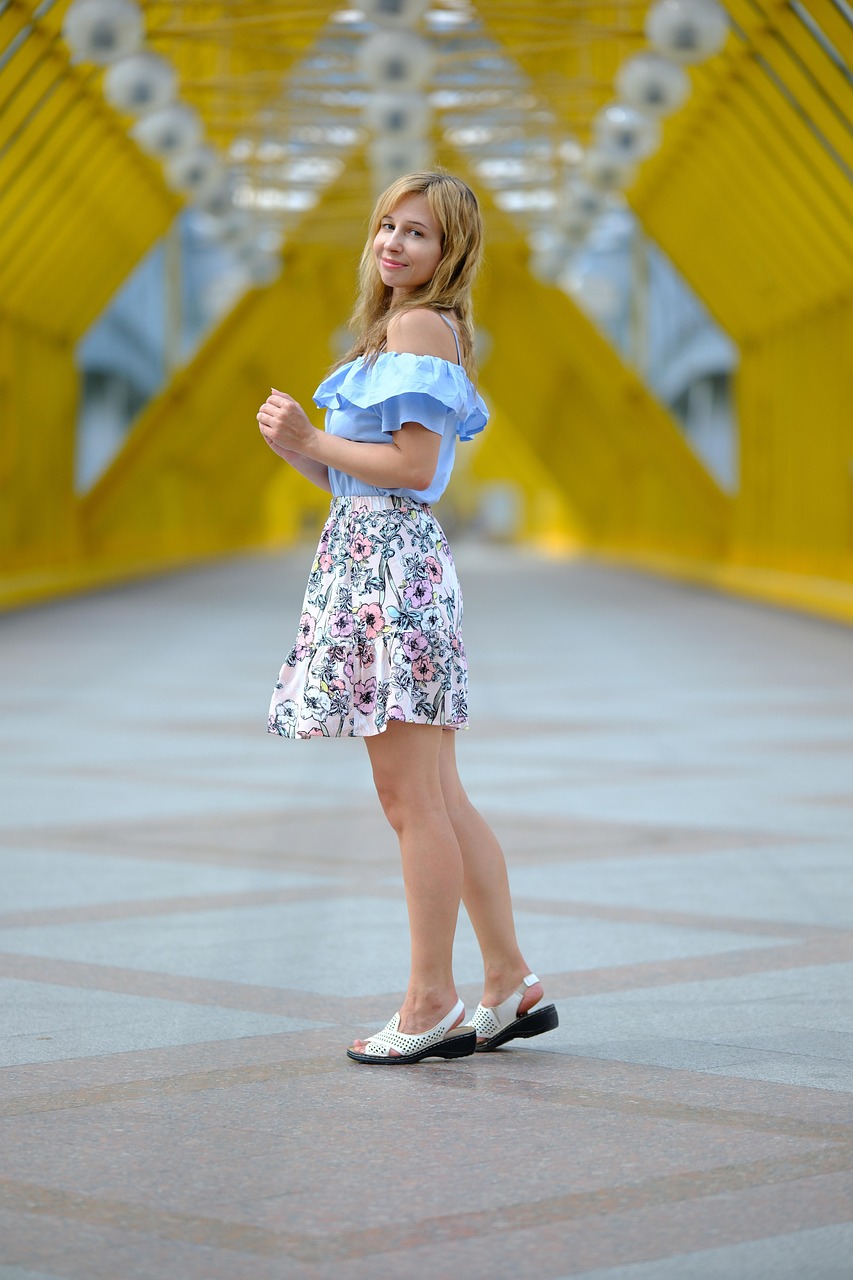 Woman Bridge Model - Free photo on Pixabay - Pixabay