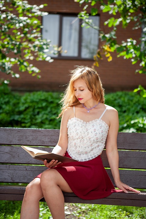 Woman Model Book - Free photo on Pixabay - Pixabay