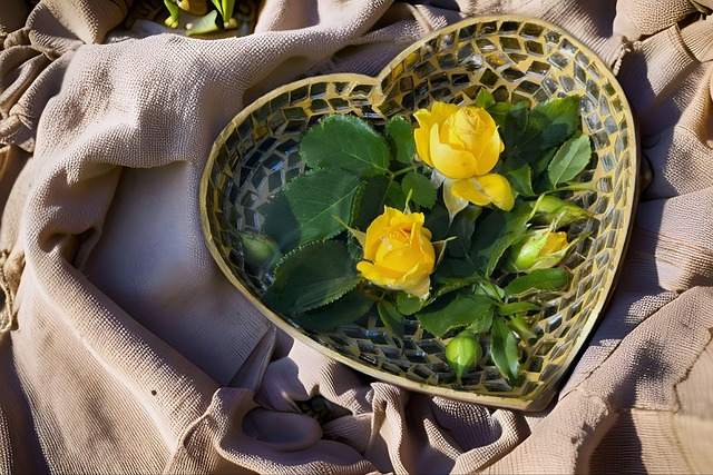 Yellow Roses Heart Shape Floral - Free photo on Pixabay
