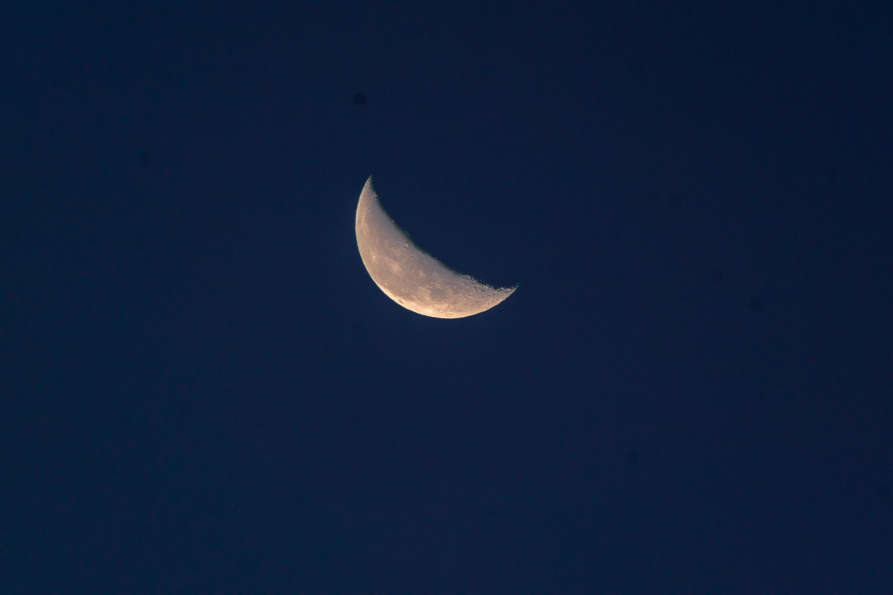 100+ Free Moon Phases & Moon Images - Pixabay