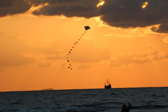 Kite Ship Sea The - Free photo on Pixabay - Pixabay
