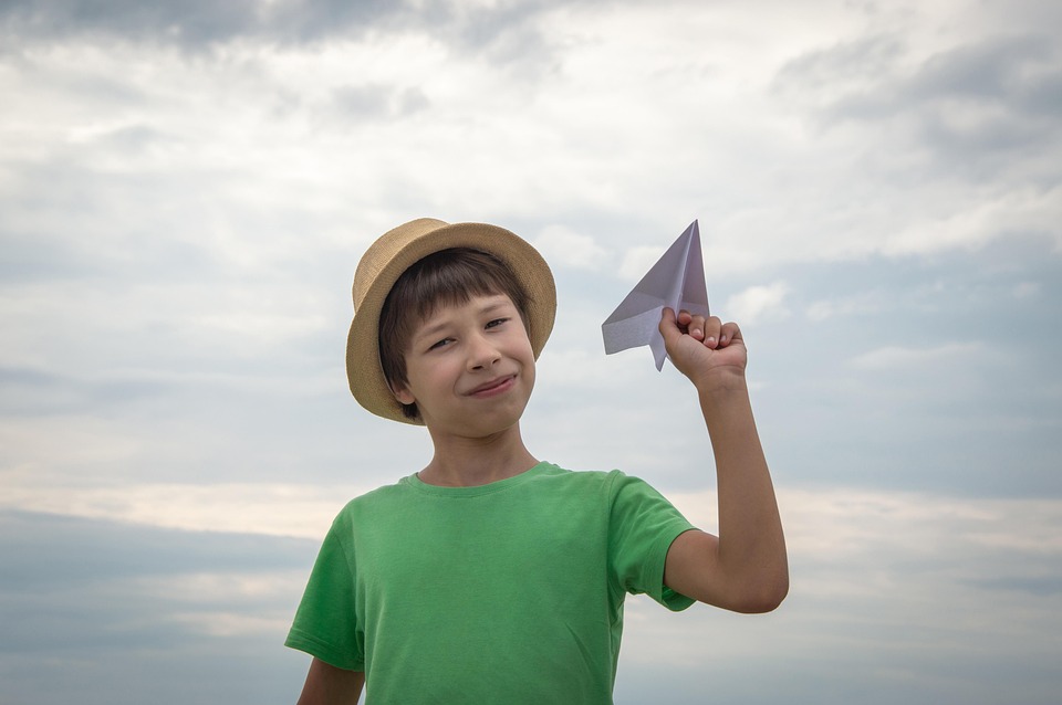 Boy Paper Plane - Free photo on Pixabay - Pixabay