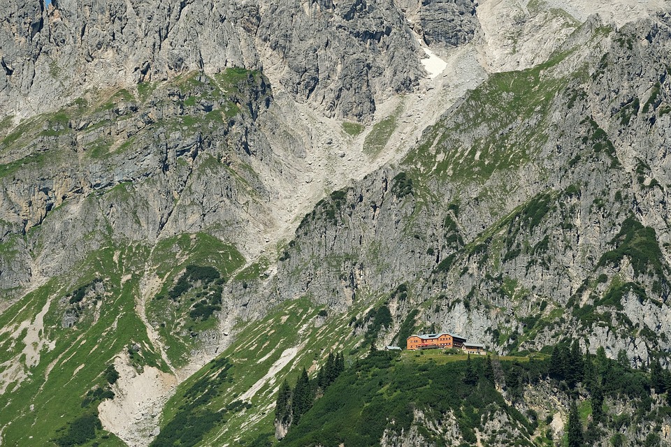 Mountain Hut Cliff - Free photo on Pixabay - Pixabay