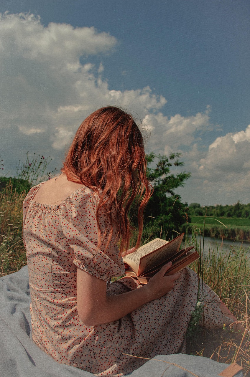 Woman Book Reading - Free photo on Pixabay - Pixabay