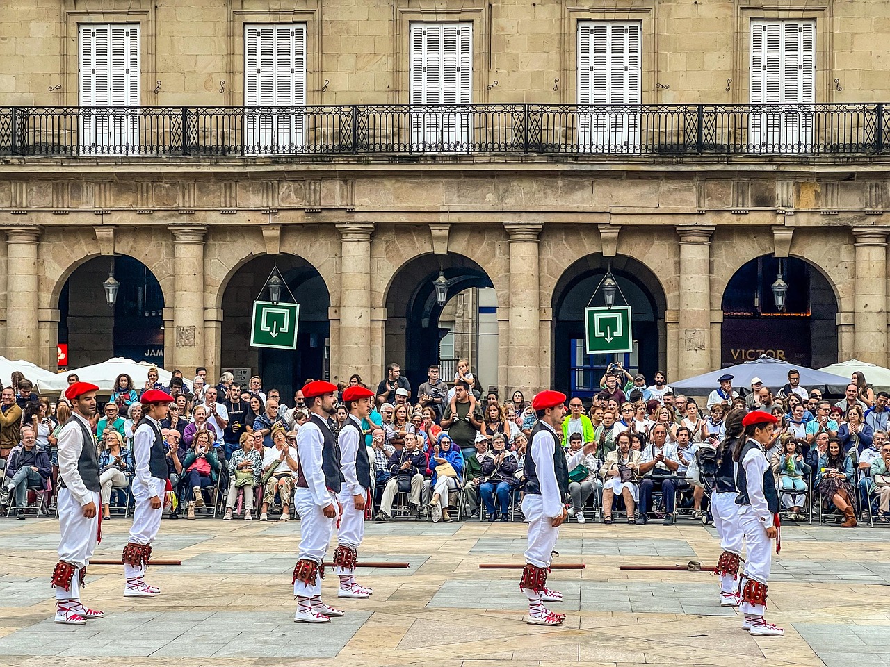 Bilbao Square - Free photo on Pixabay - Pixabay