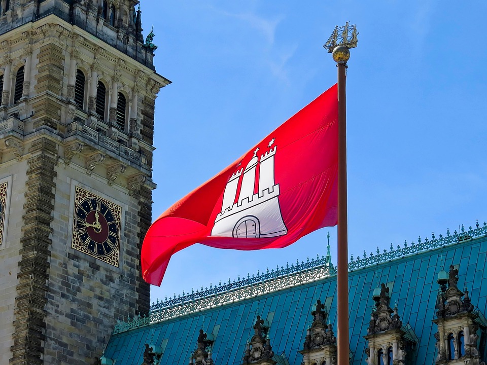 Hamburg Flag Town Hall - Free photo on Pixabay - Pixabay