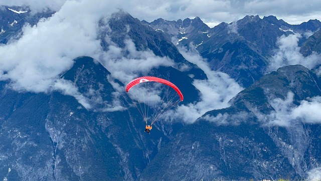 Paragliding Alps Tirol - Free photo on Pixabay - Pixabay