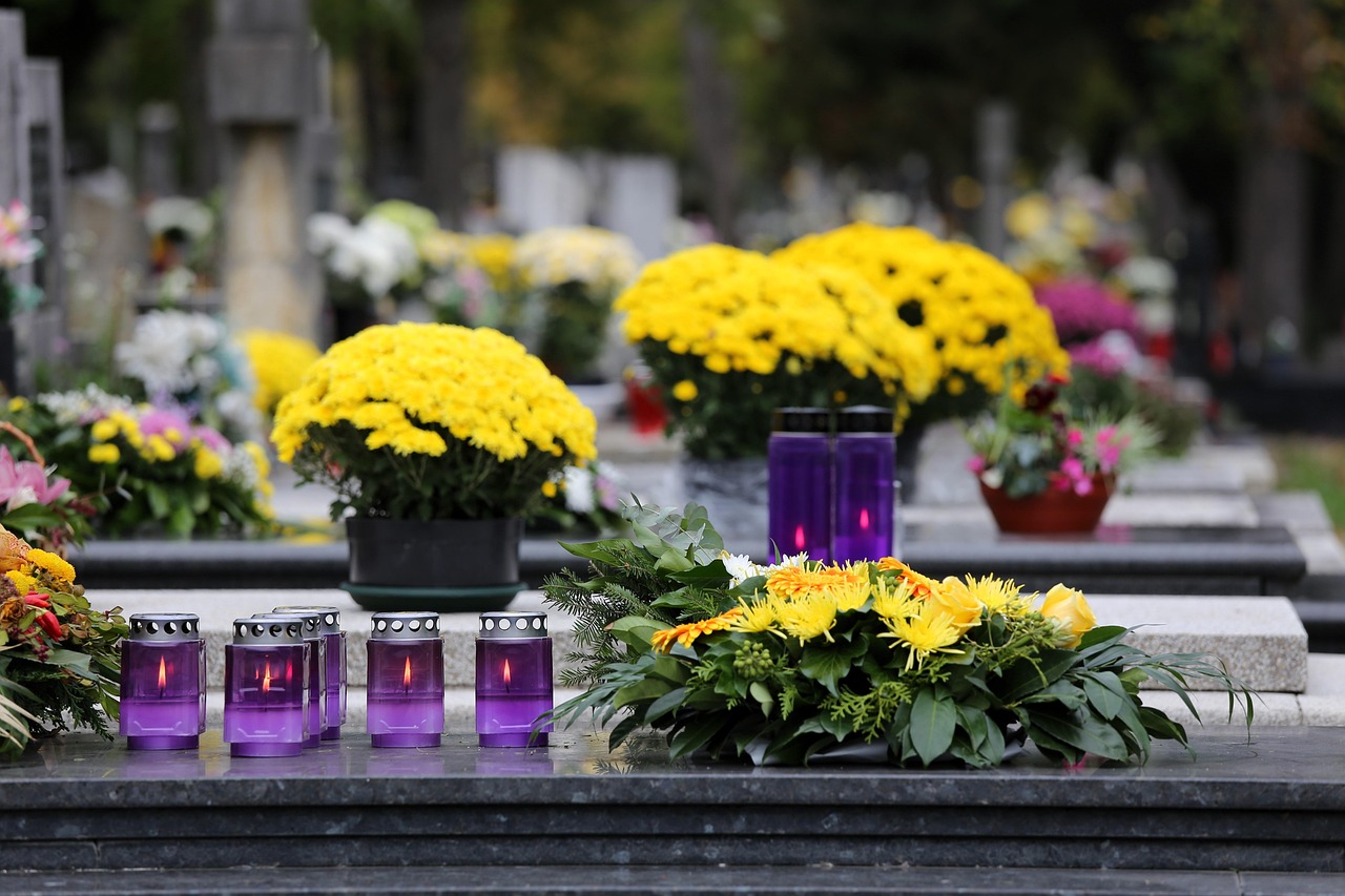 Violet Candles Flower Arrangement - Free photo on Pixabay - Pixabay