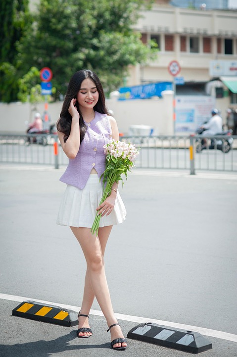 Woman Smiling Walking - Free photo on Pixabay