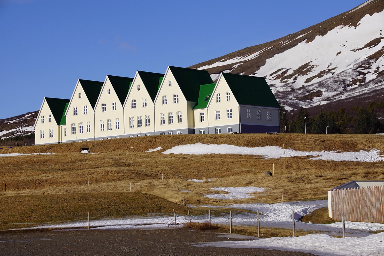 Townhouse Iceland Steppe - Free photo on Pixabay
