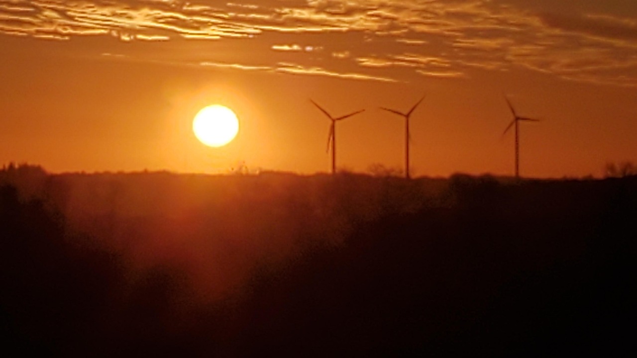 Landschaft Sonne Windkraftanlage - Kostenloses Foto auf Pixabay - Pixabay