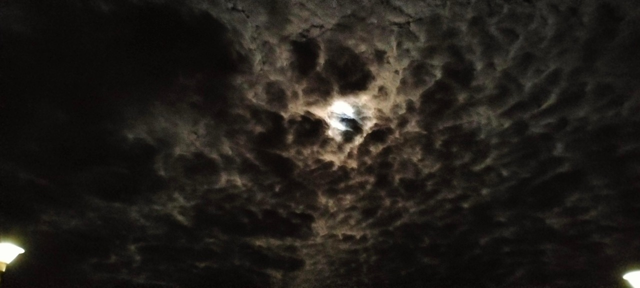 Mond Vollmond Wolken - Kostenloses Foto auf Pixabay - Pixabay