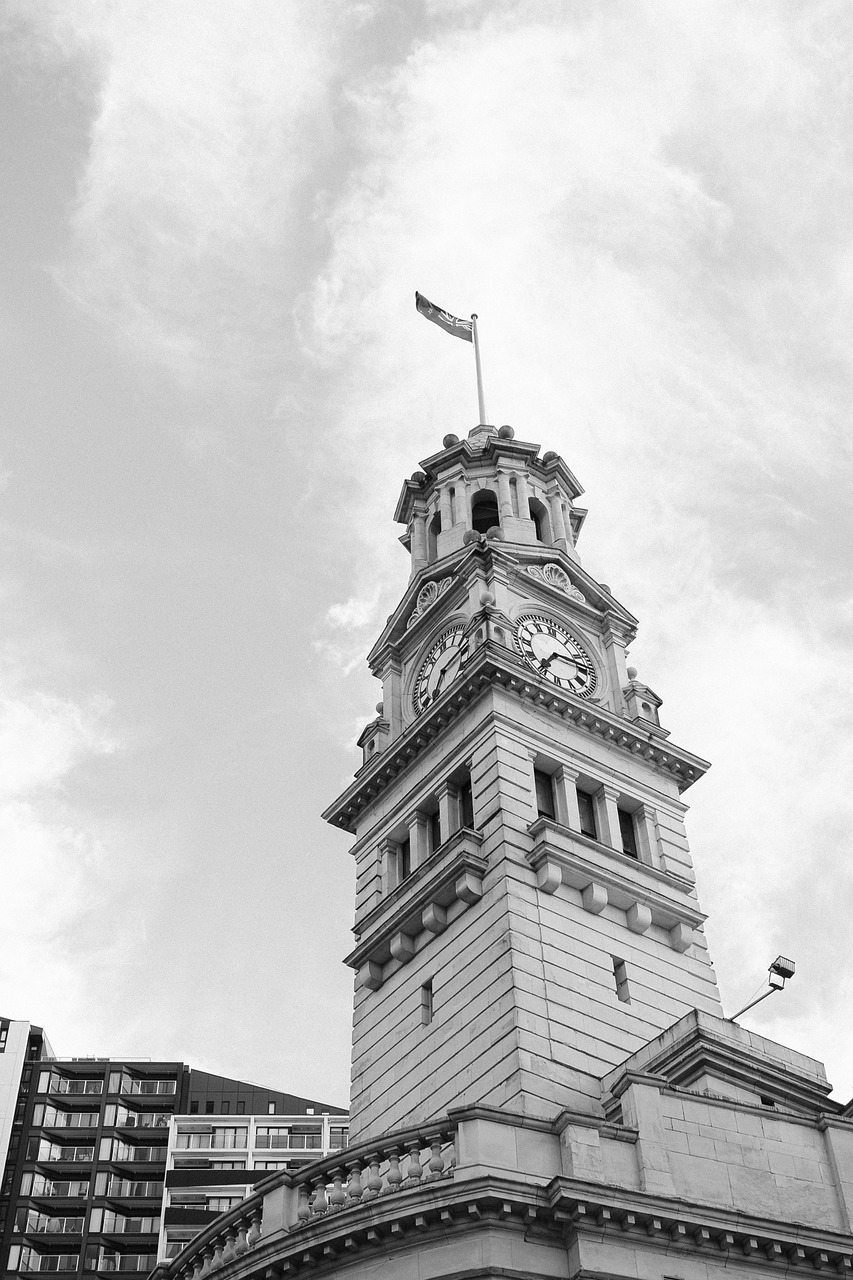 La Tour Bâtiment Noir Et Blanc - Photo gratuite sur Pixabay - Pixabay