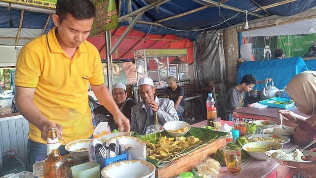 The Seller Mixes Yellow Soto - Free photo on Pixabay - Pixabay