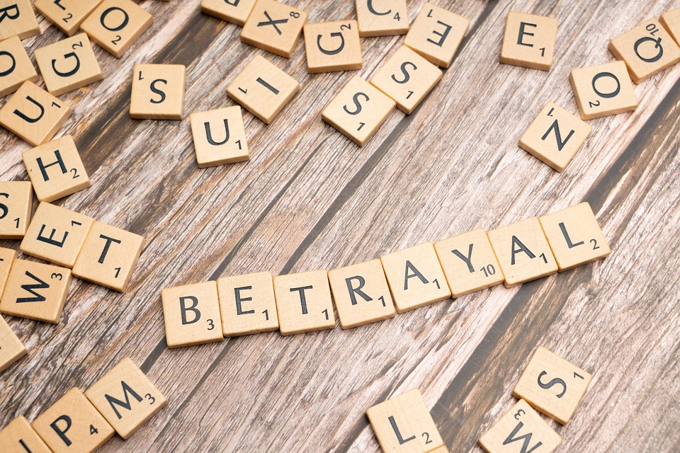 Betrayal Tiles Letter - Free photo on Pixabay - Pixabay