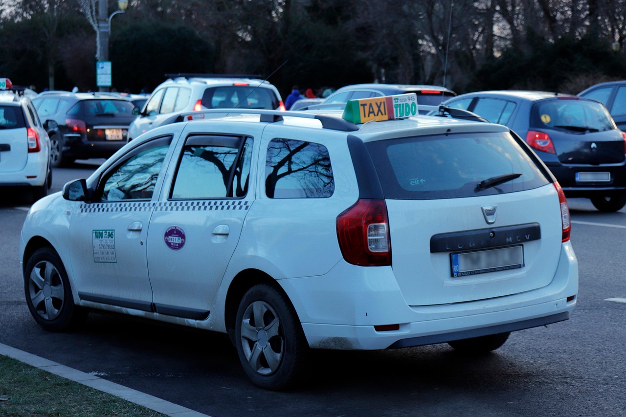 Taxi Auto Ville - Photo gratuite sur Pixabay - Pixabay