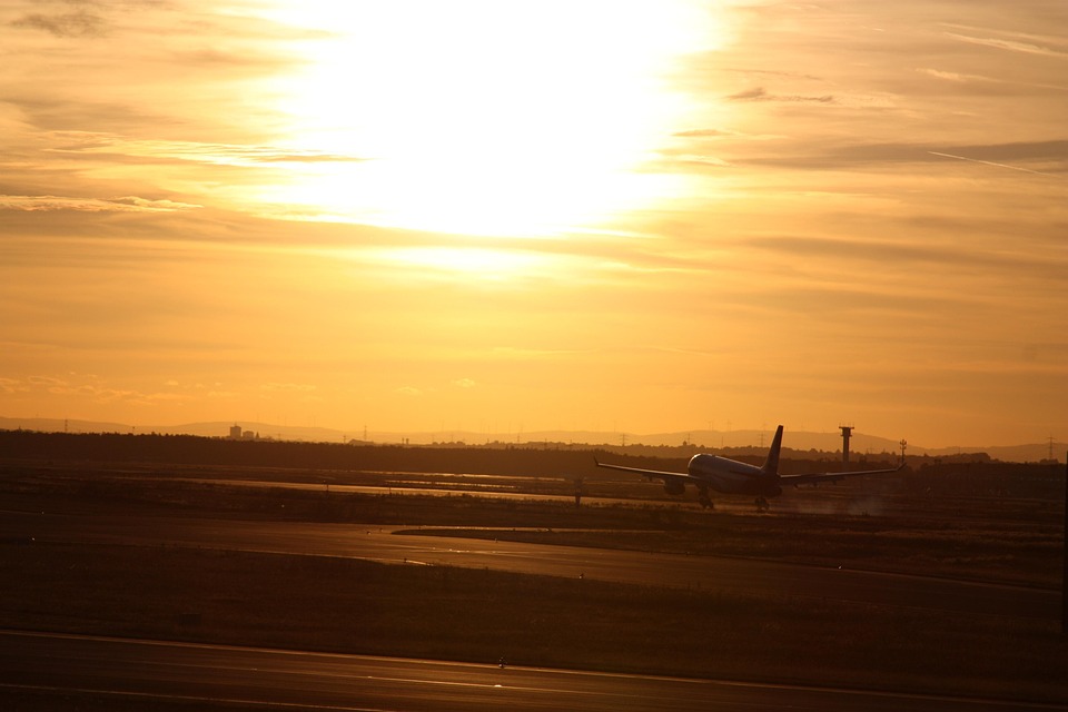 Airport Plane Flight - Free photo on Pixabay - Pixabay