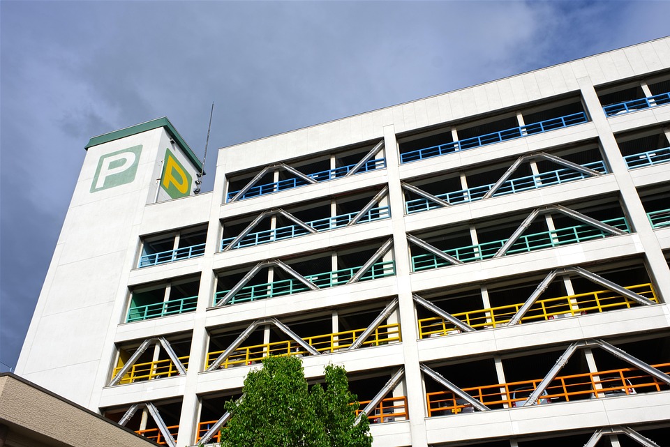 Parking Garage Balustrade - Photo gratuite sur Pixabay - Pixabay