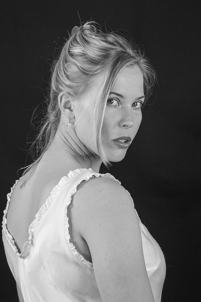 Woman Model Pose - Free photo on Pixabay - Pixabay