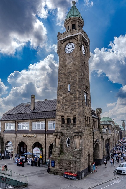 Hamburg Landungsbrücken Clock - Free photo on Pixabay - Pixabay