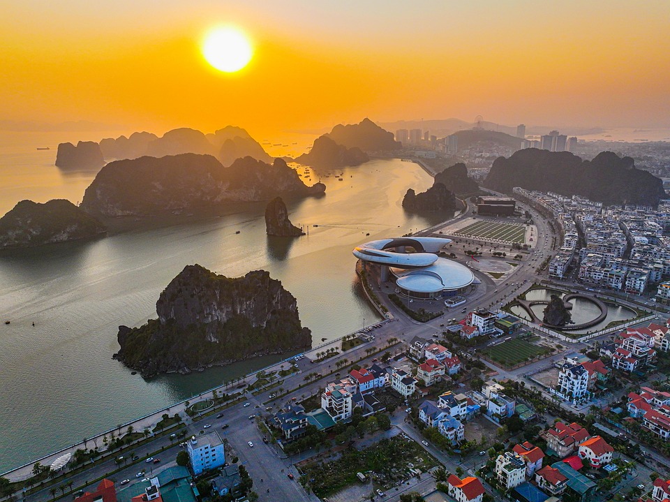 Ha Long City Ça Fait Longtemps Que - Photo gratuite sur Pixabay - Pixabay