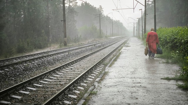 Rain Railway Walk - Free photo on Pixabay - Pixabay