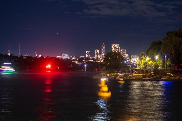 Noite Paisagem Urbana Luzes - Foto gratuita no Pixabay