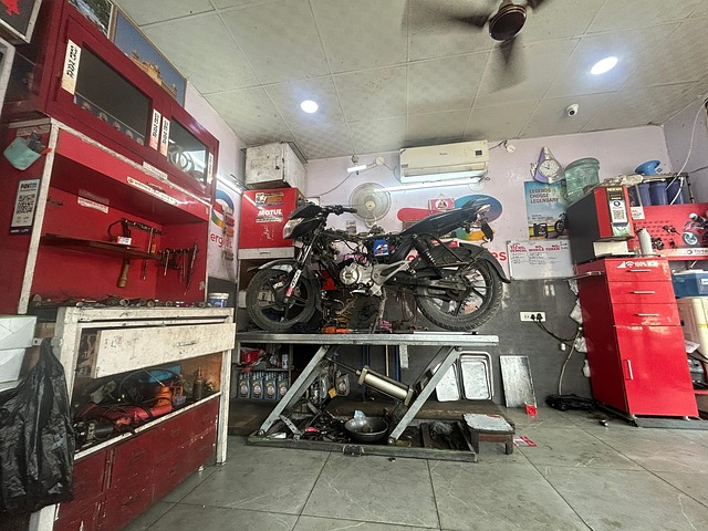 Motorcycle Auto Workshop - Free photo on Pixabay