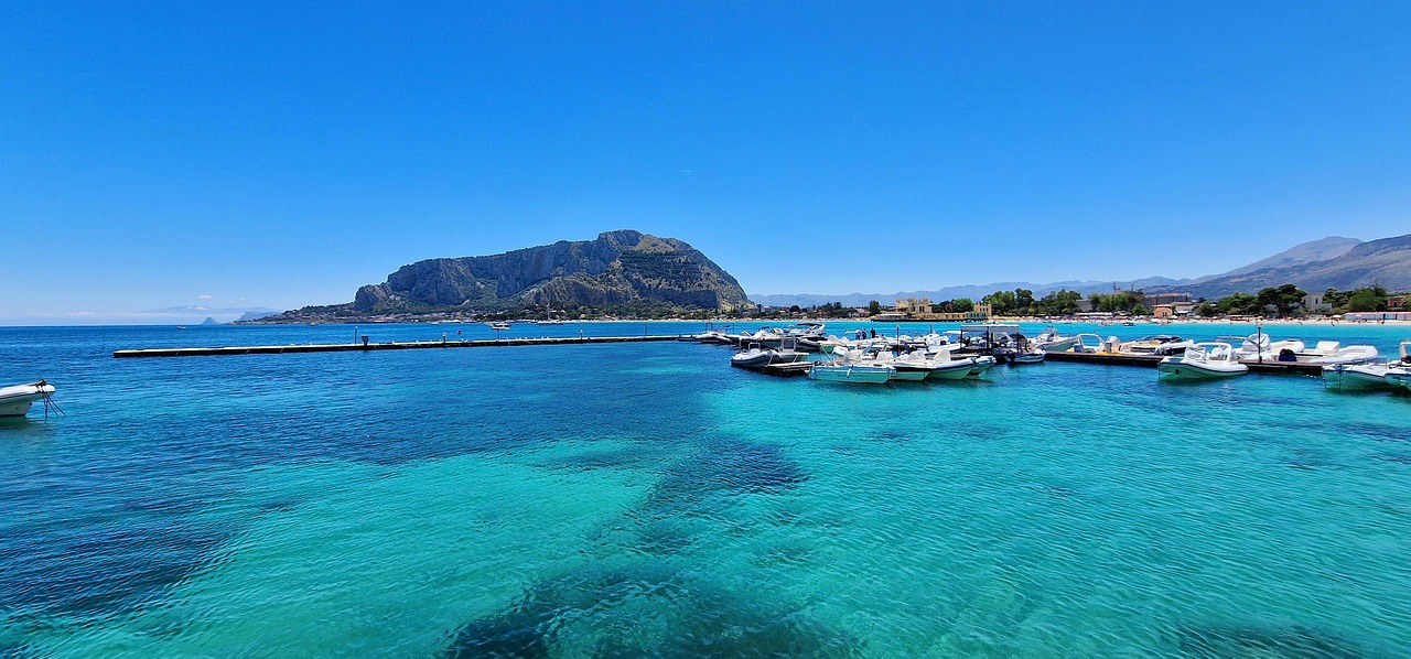 Barcos En Mondello - Foto gratis en Pixabay