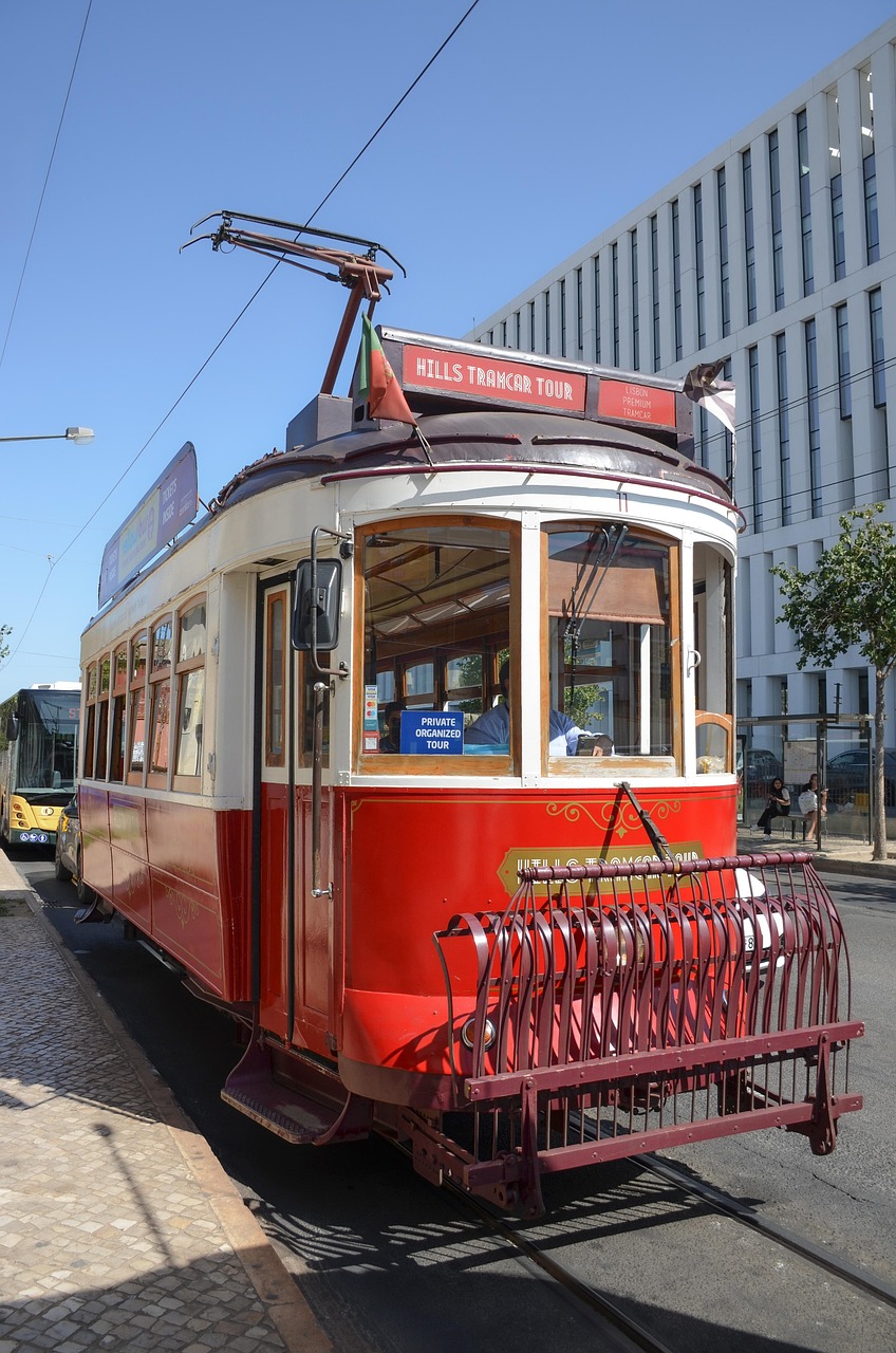 1,000+ Free Tramway & Tram Images - Pixabay