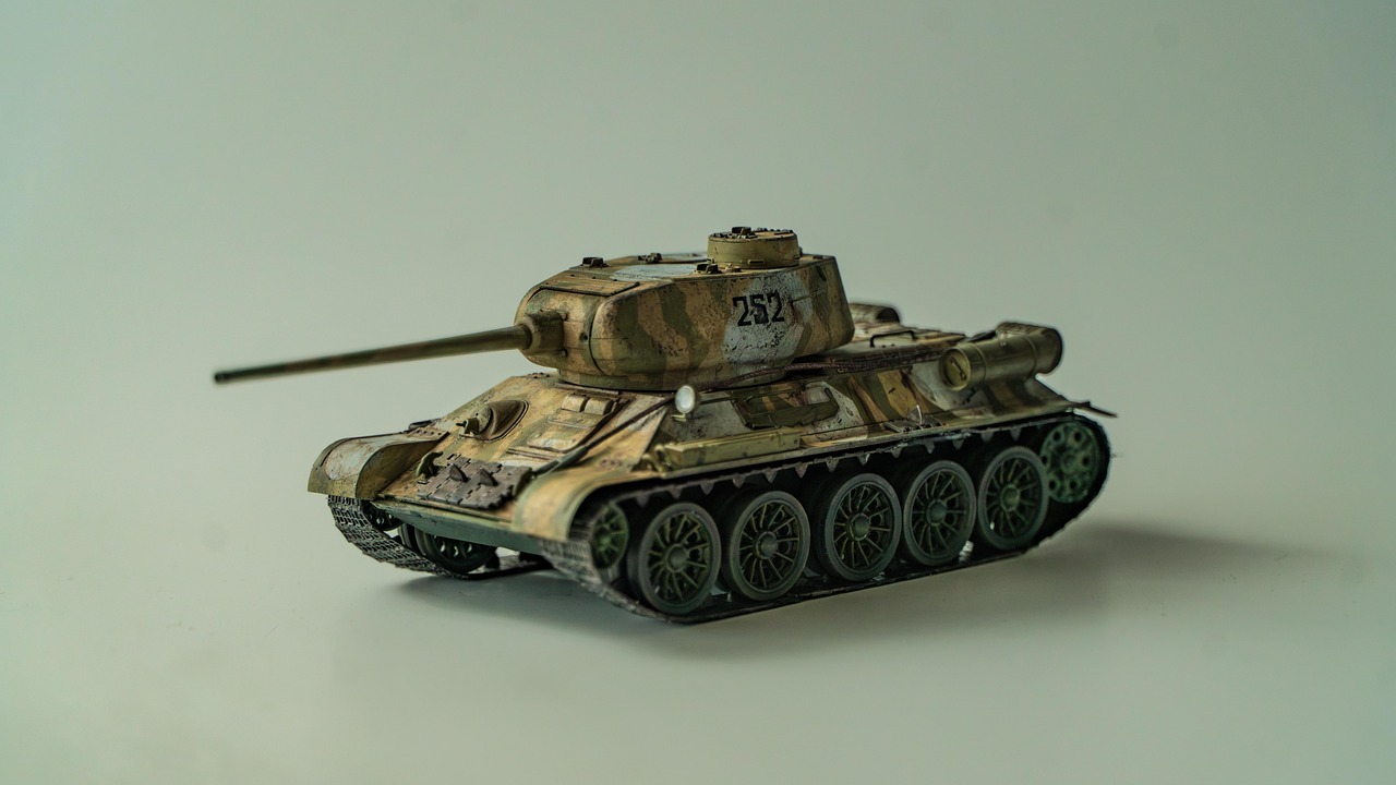 Tank Miniature Modelling - Free photo on Pixabay