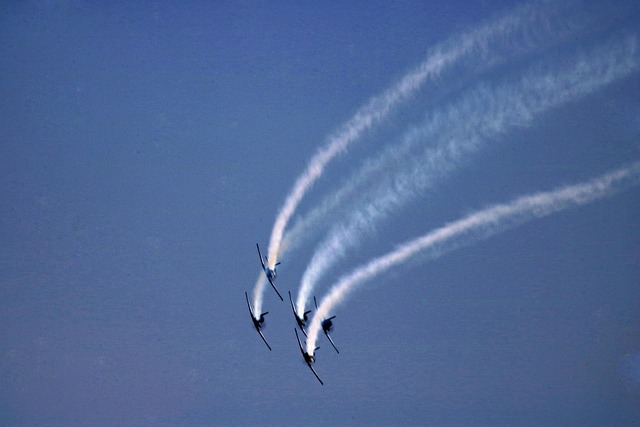 Formation Flying Aerobatics - Free photo on Pixabay