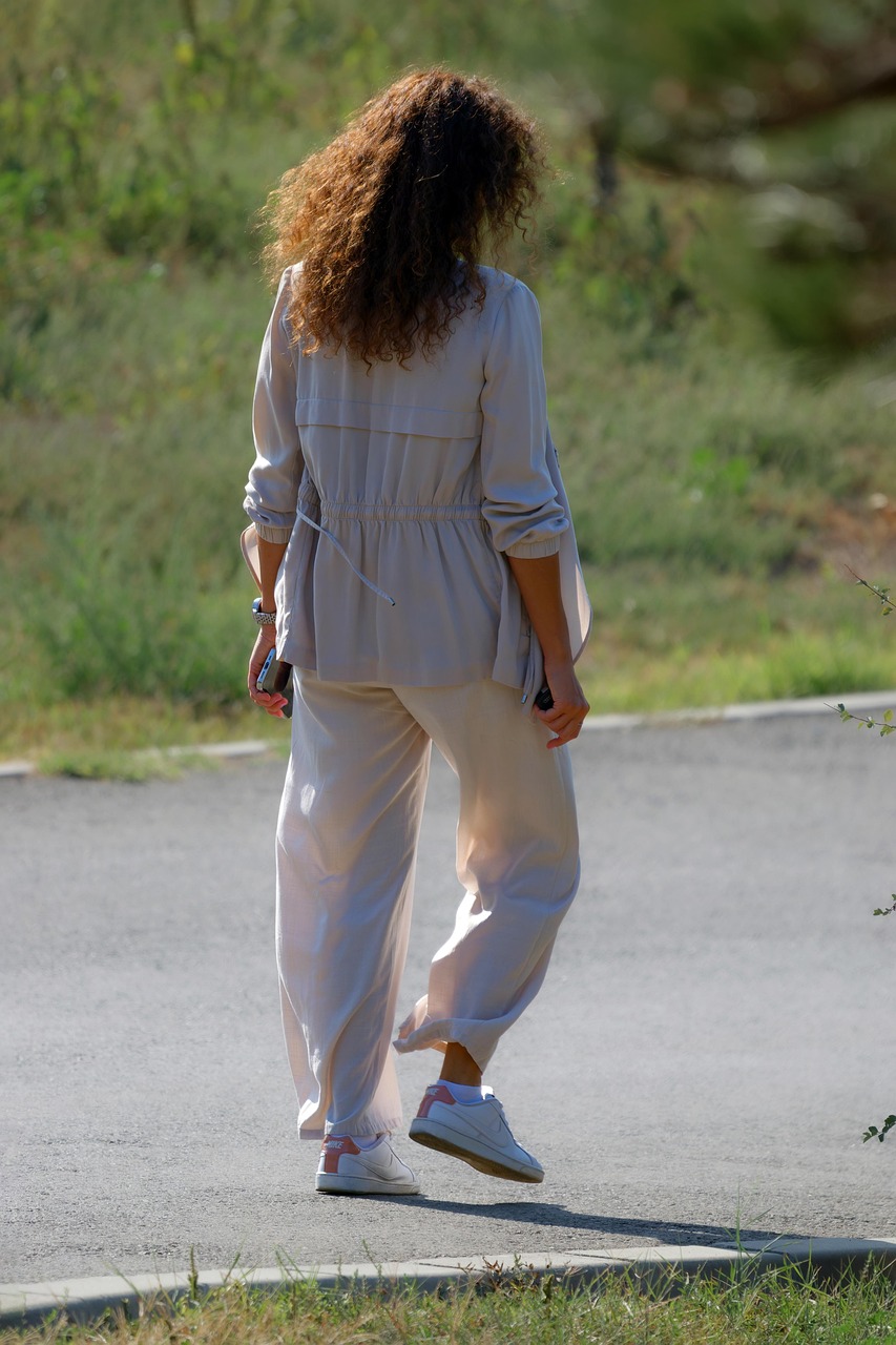 Girl Outdoors Walking - Free photo on Pixabay